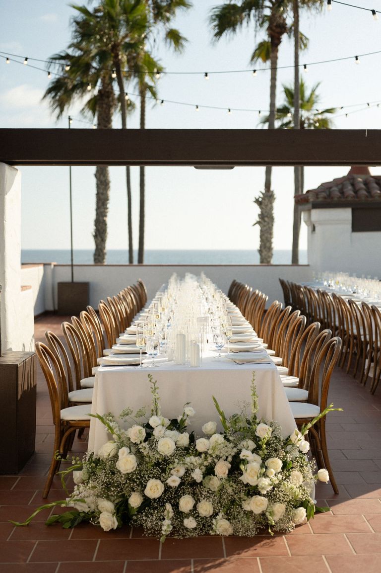 Rectangle Table Ground Arrangement - Light and Well